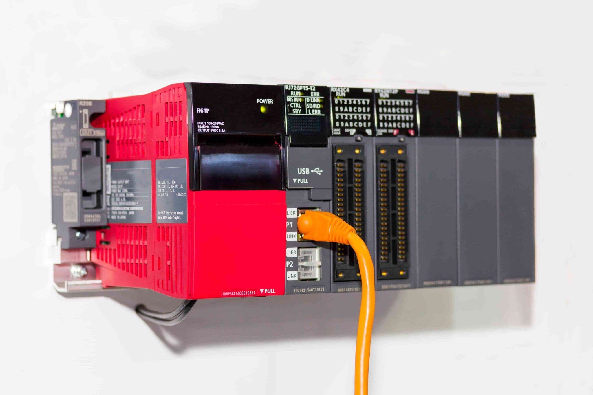 PLC制御（シーケンサー）とは？仕組みや種類、プログラミング方式を紹介！ ｜機電系エンジニア専門の求人情報サイト｜FREE AID